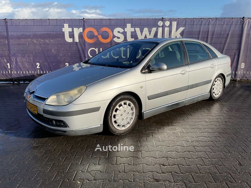 Prodaje se Citroen C5 2.0-16V L. Prestige hečbek na aukciji