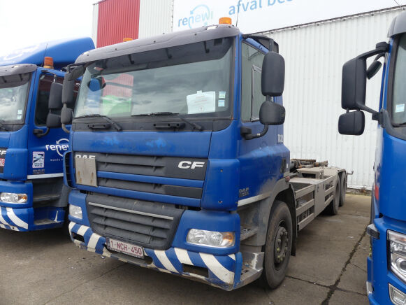 Prodaje se DAF FAS CF 85 rol kiper sa kukom na aukciji