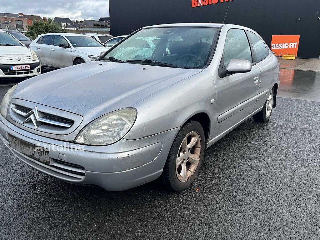 Prodaje se Citroen Xsara hečbek na aukciji