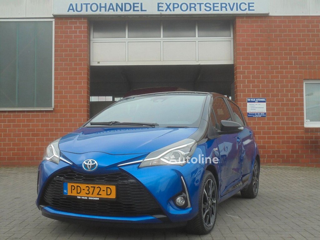 Toyota Yaris Hybrid Bi-Tone Plus, Klima, Navi, Tempomat hečbek