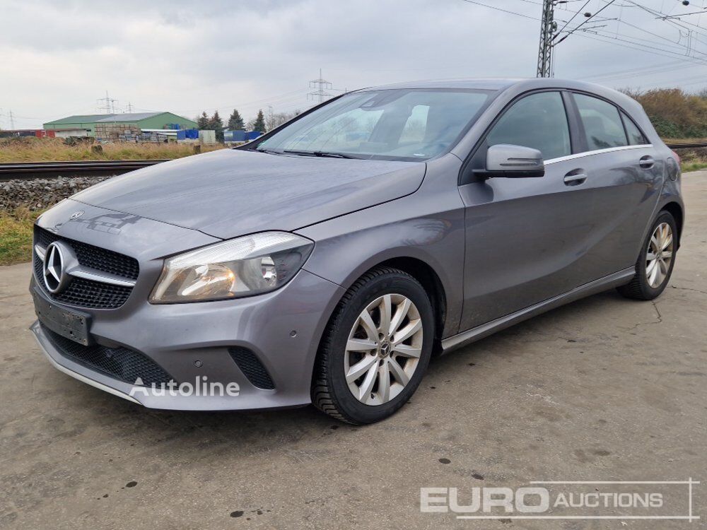 Prodaje se Mercedes-Benz A200D hečbek na aukciji