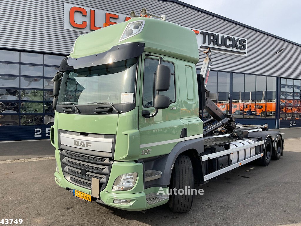 DAF FAS CF 440 Euro 6 Hiab 21 Ton haakarmsysteem kamion rol kiper