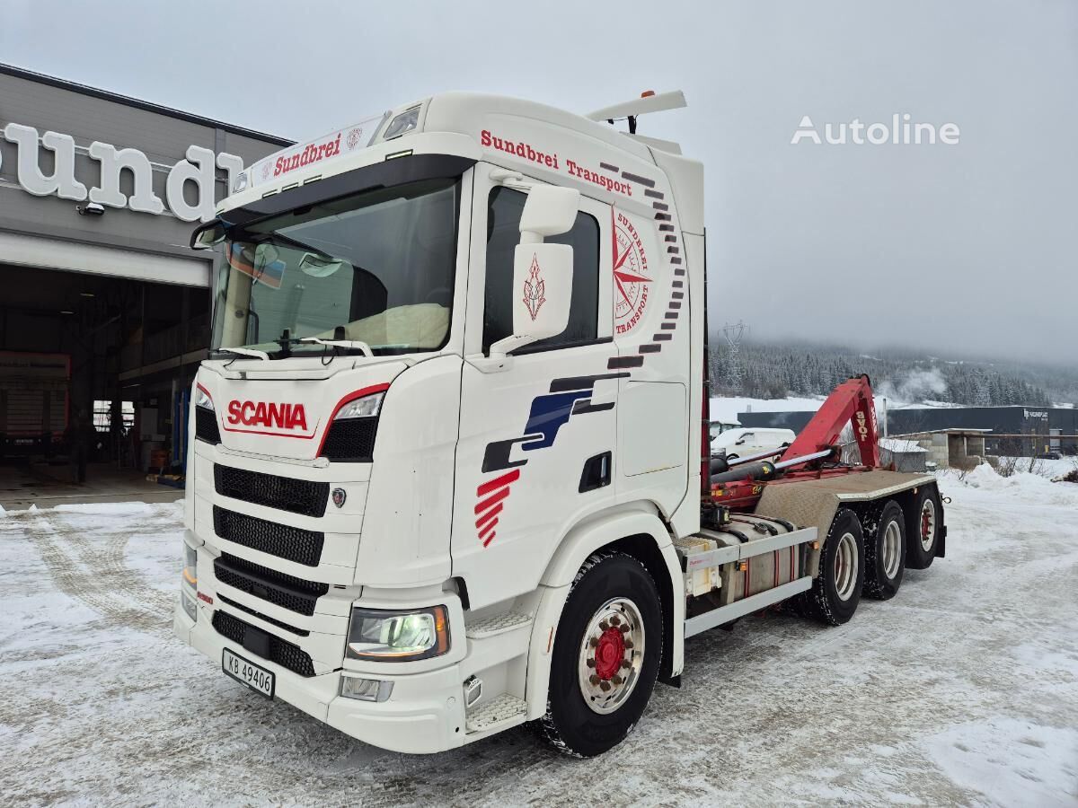 Prodaje se Scania R-500 rol kiper sa kukom na aukciji