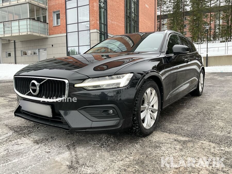 Prodaje se Volvo V60 karavan na aukciji