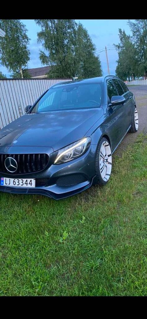 Prodaje se Mercedes-Benz C 350 e karavan na aukciji