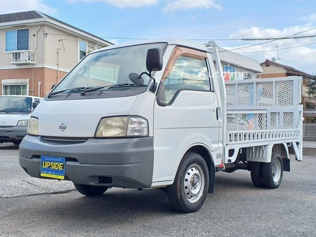 Nissan VANETTE TRUCK autotransporter