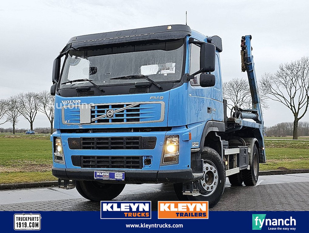 Volvo FM 11.410 kamion autopodizač kontejnera