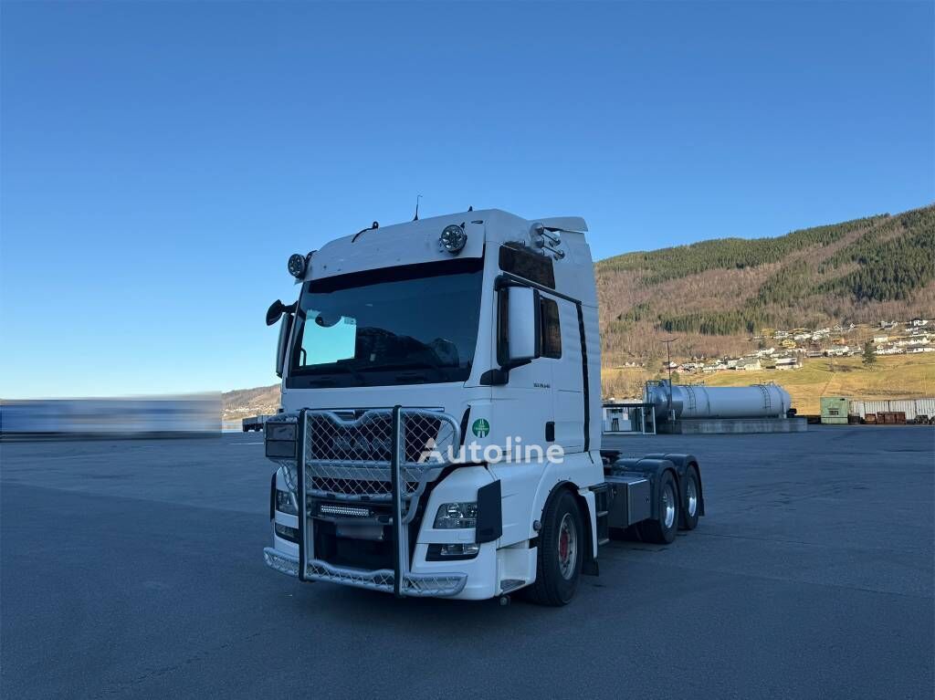 MAN TGX 26.640 6x4 tegljač