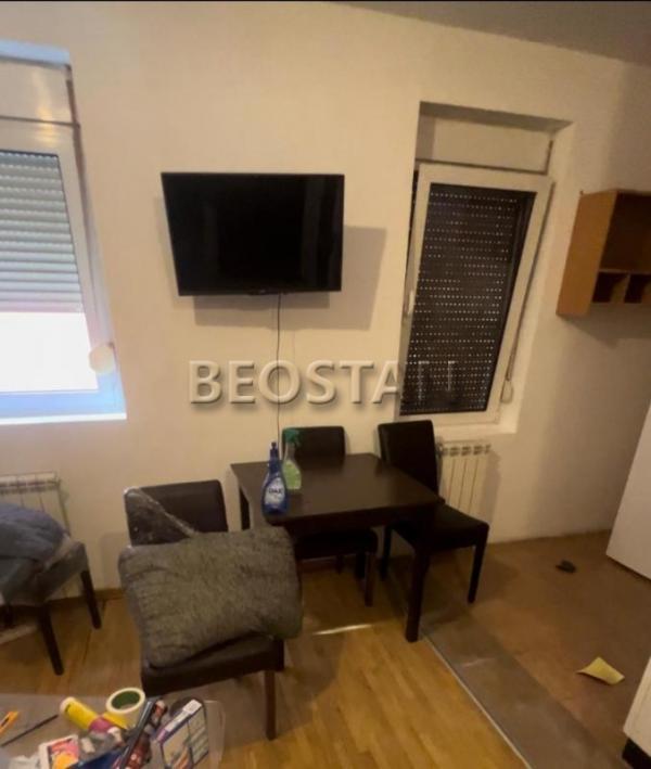 Marka Oreskovica, Dvosoban stan za izdavanje, 36m2, 450€