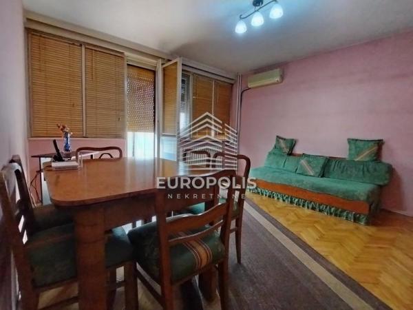 Džona Kenedija, Stan za izdavanje, 54m2, 450€