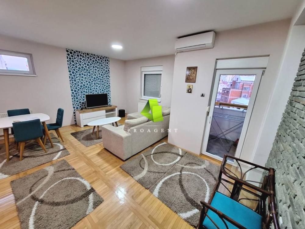 Vojvode Tankosića, Dvoiposoban stan za izdavanje, 60m2, 400€