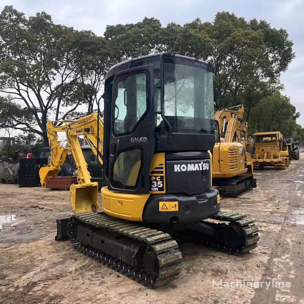 Komatsu PC35MR bager guseničar