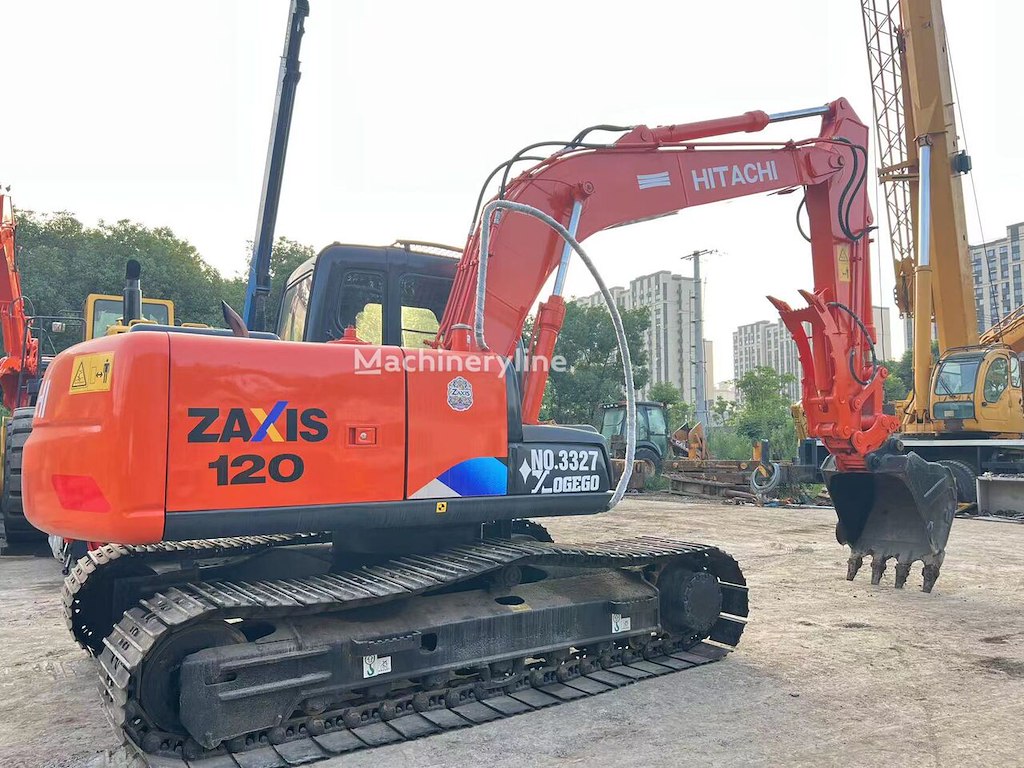 Hitachi ZX120 bager guseničar