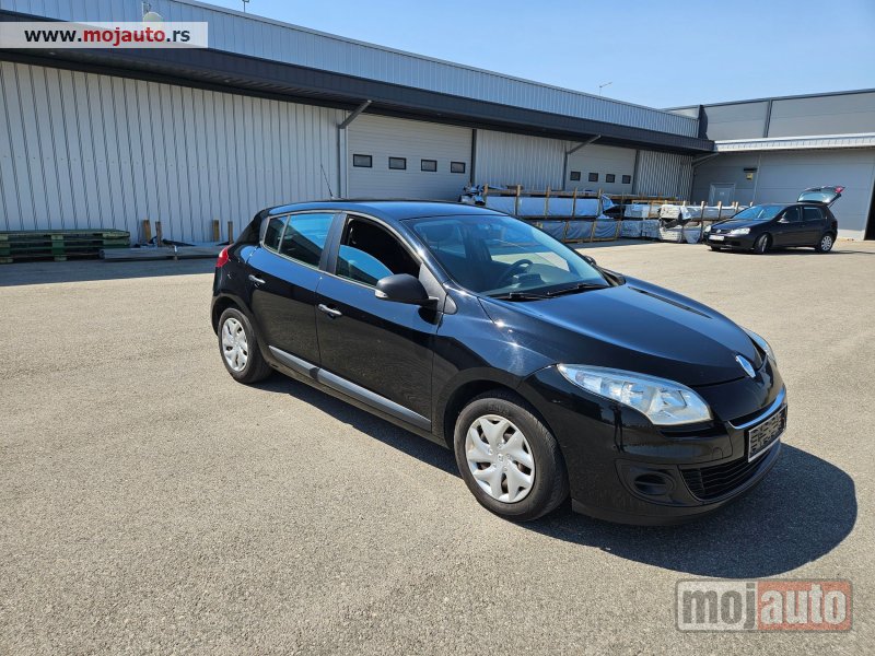 Renault Megane Na ime kupca