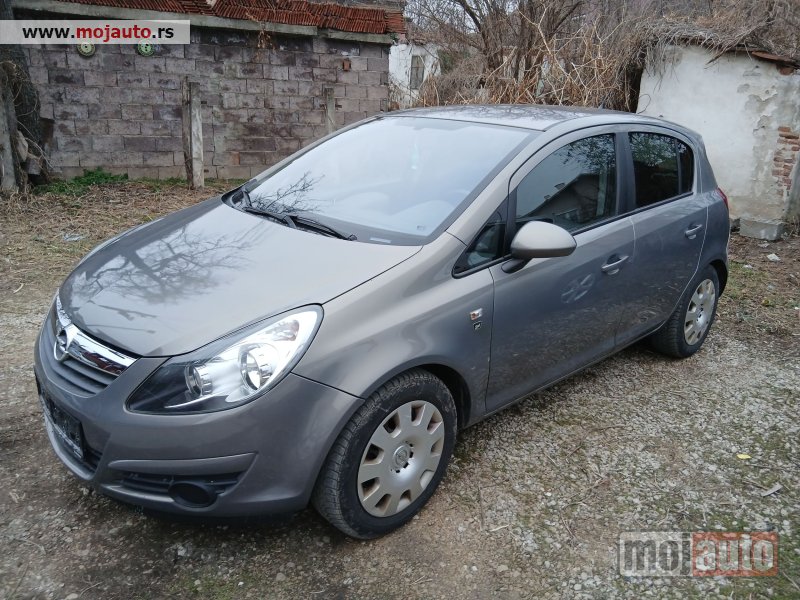 Opel Corsa 1.4i