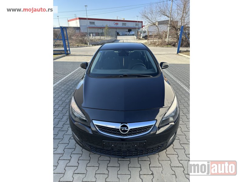 Opel Astra J 1.7 cdti