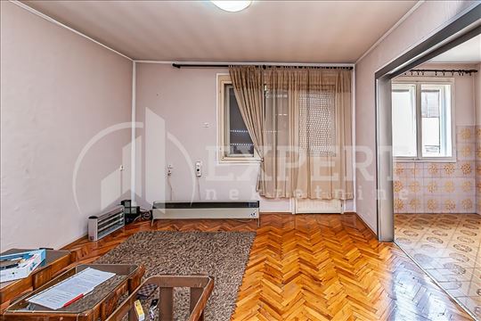 Porodićna kuća 192m2, na placu 490m2, Palilula