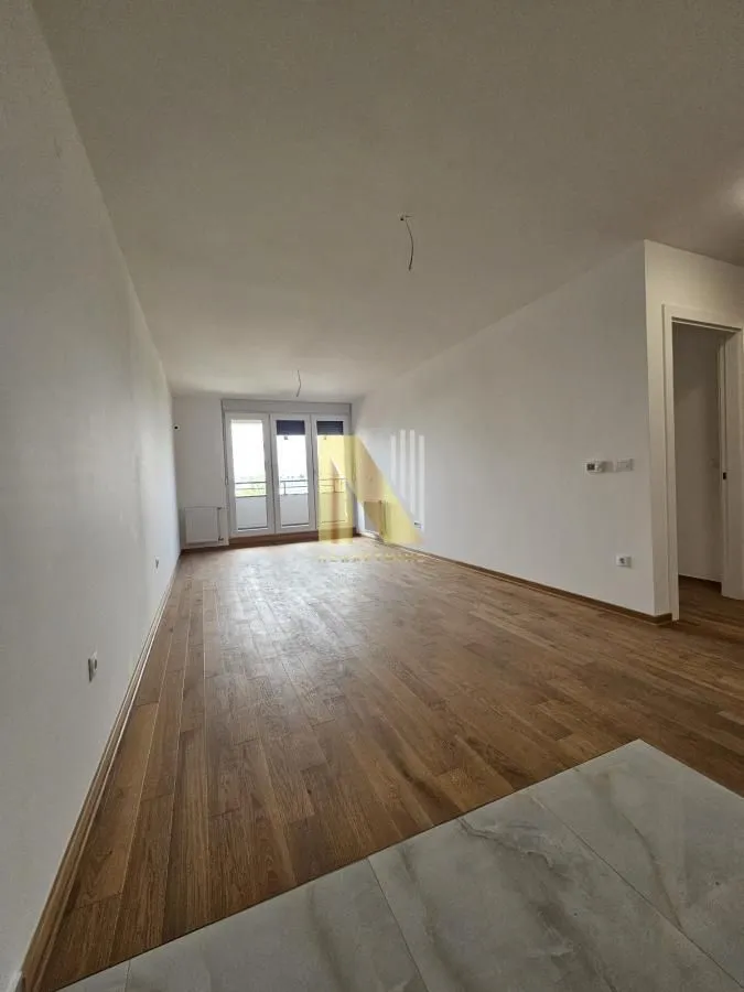 Izdavanje, četvorosoban stan, 95m2, Telep, Novi Sad, Novi Sad