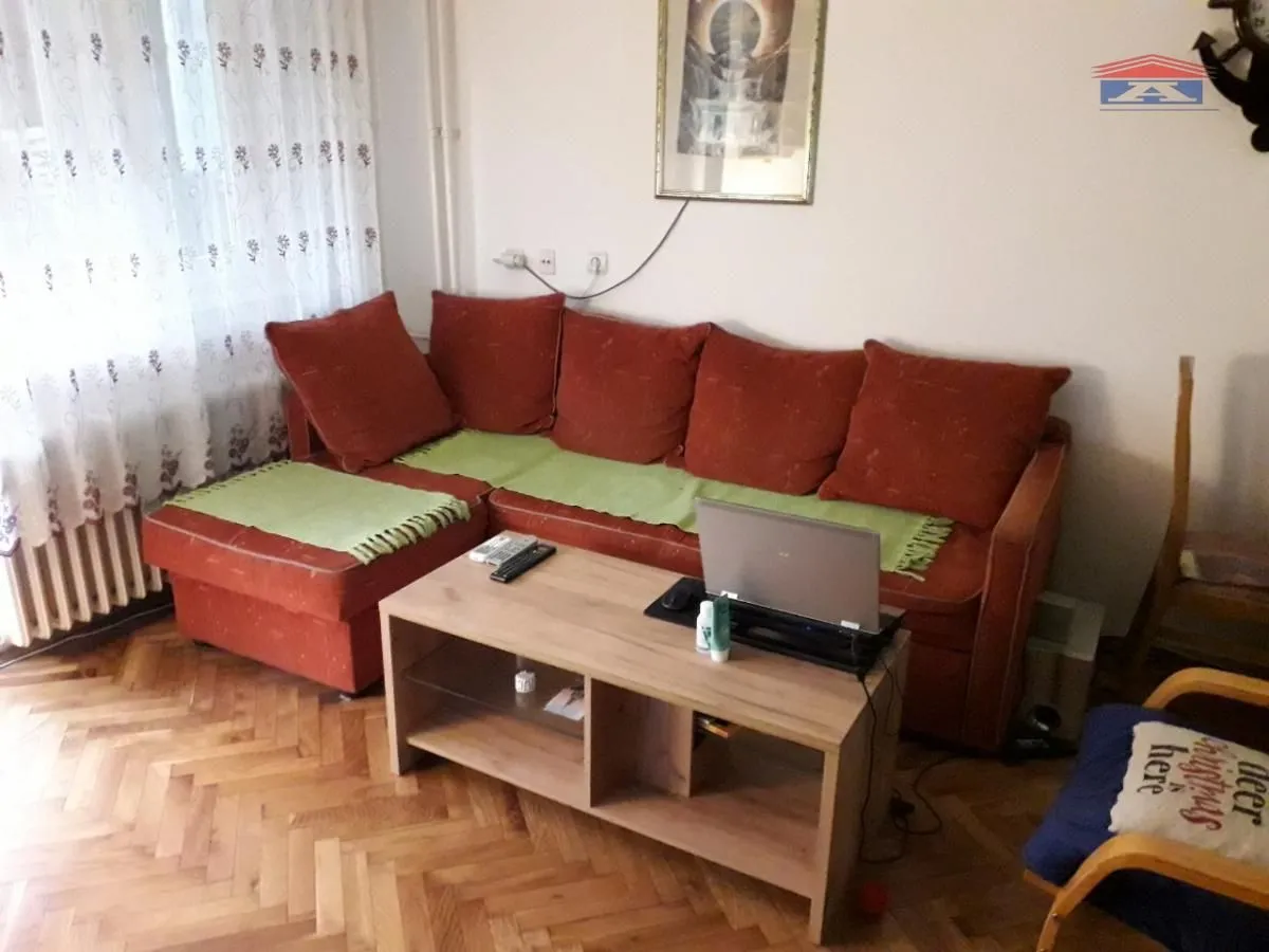 Izdavanje, trosoban stan, 60m2, Železnička Stanica, Novi Sad, Novi Sad