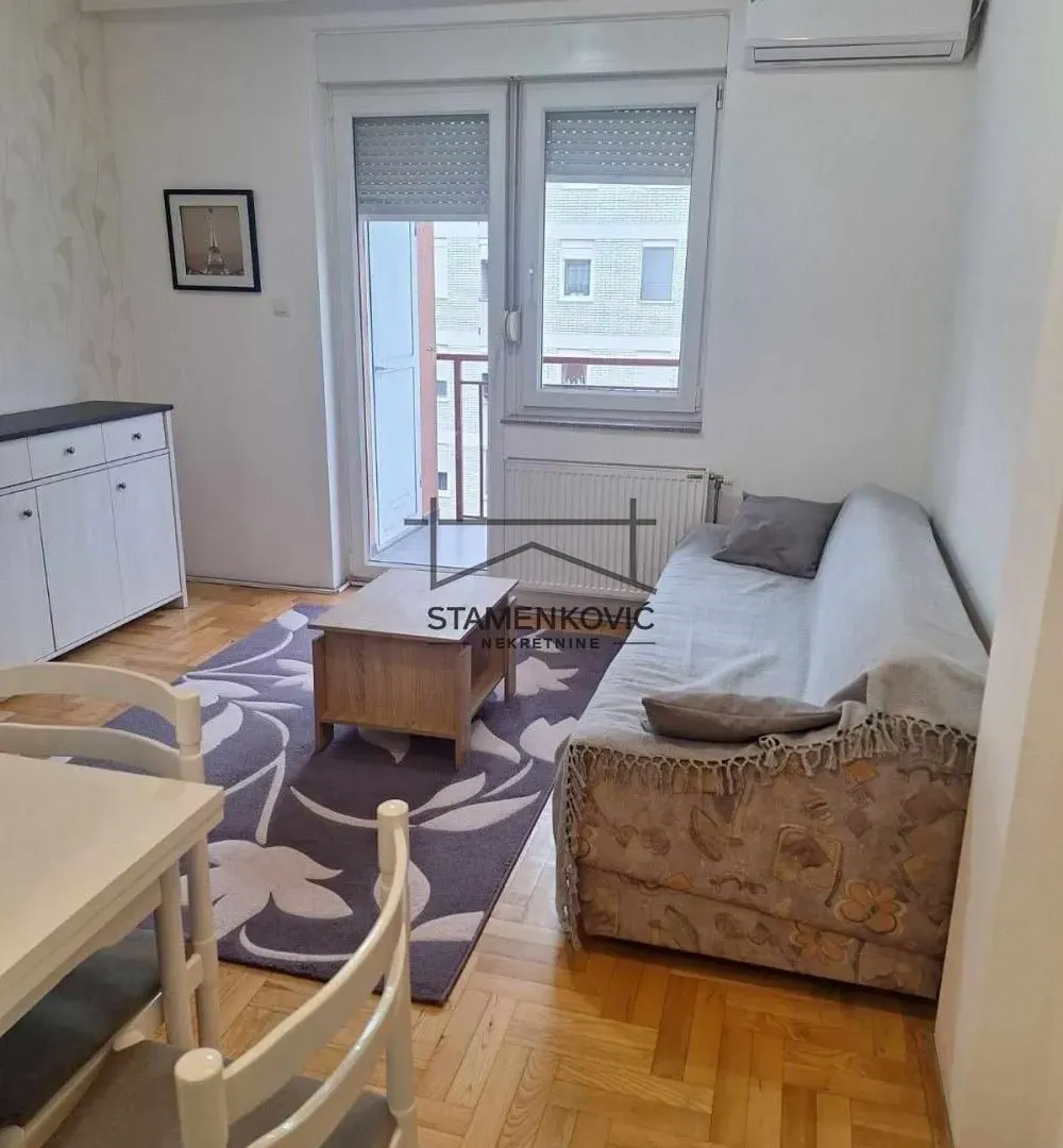 Izdavanje, jednosoban stan, 37m2, Detelinara, Novi Sad, Novi Sad