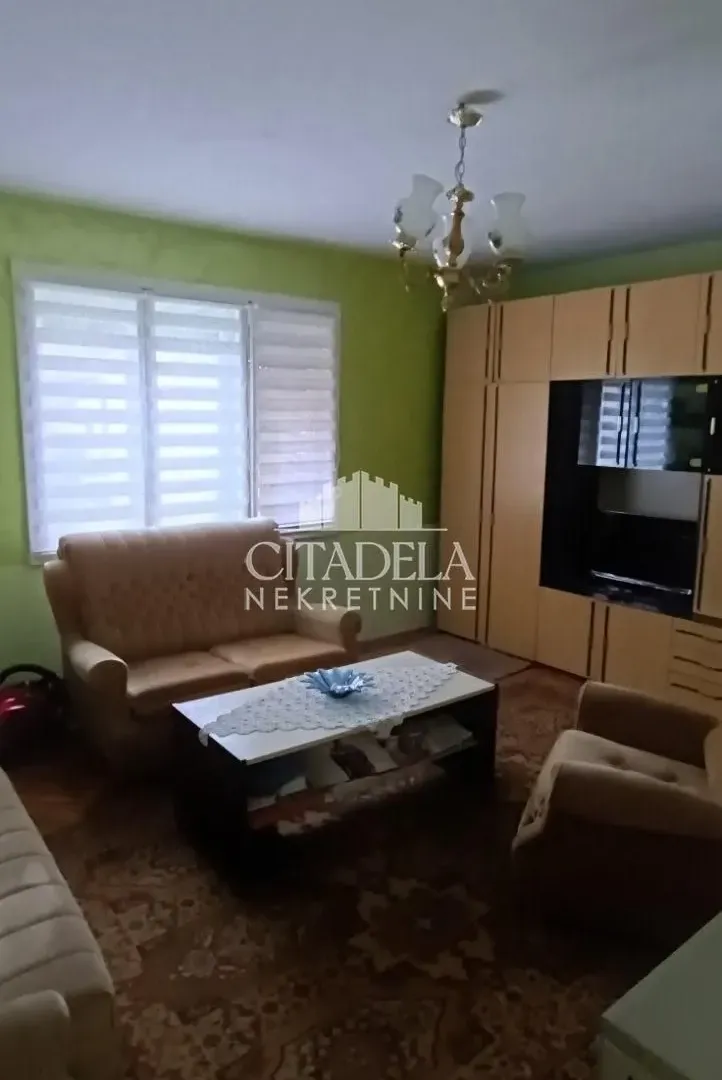 Izdavanje, dvosoban stan, 80m2, Resnik, Beograd