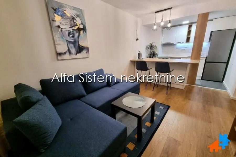 Izdavanje, dvosoban stan, 39m2, Sarajevska, Beograd