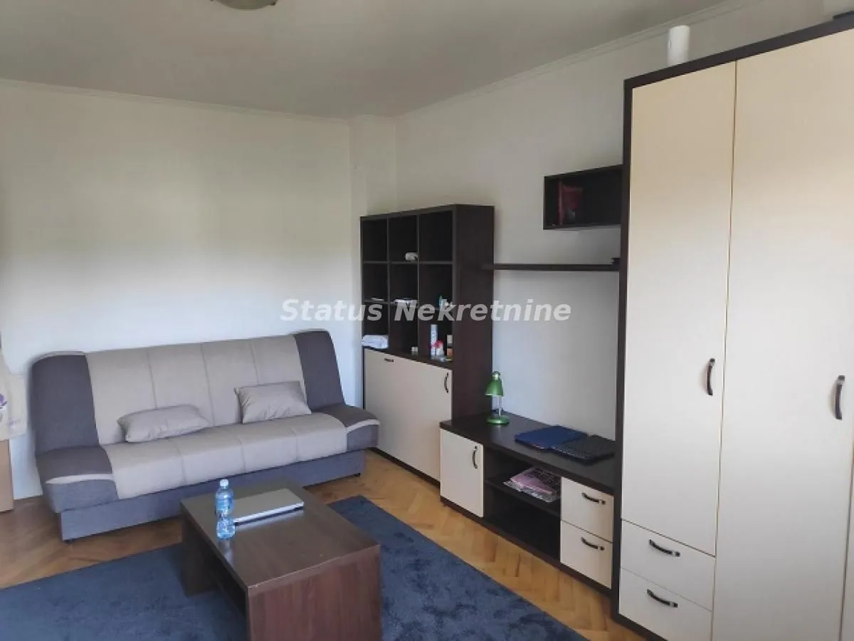 Izdavanje, jednosoban stan, 28m2, Centar, Novi Sad