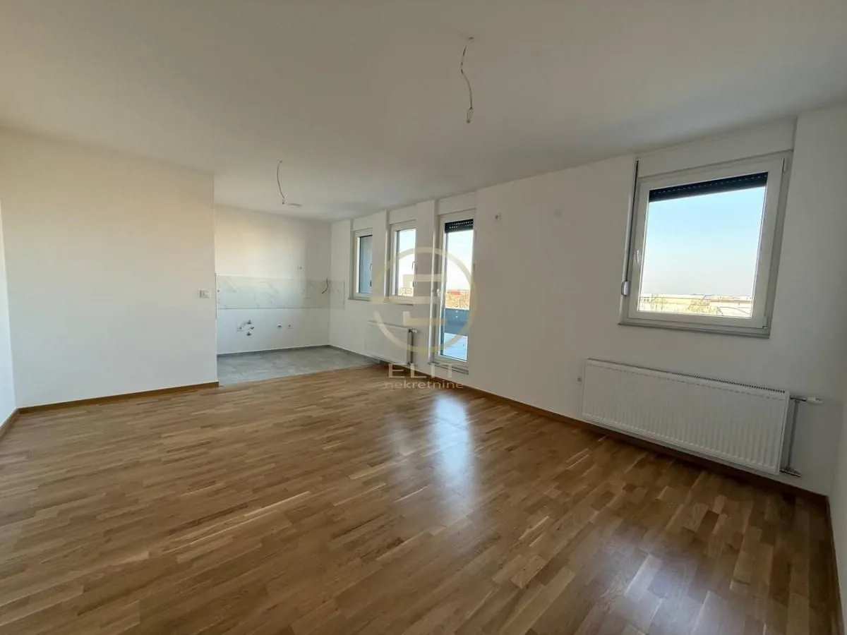 Prodaja, četvorosoban stan, 130m2, Telep, Novi Sad, Novi Sad