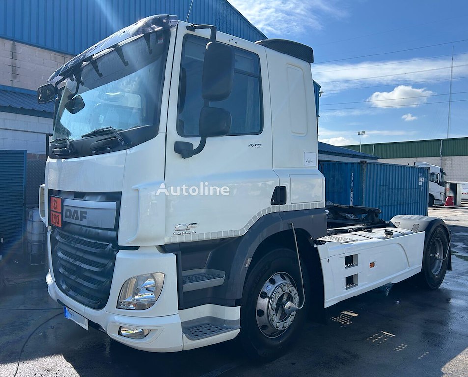 DAF CF 440 FT ADR FL tegljač