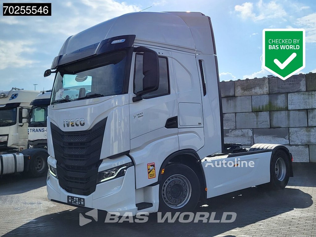 IVECO S-Way 490 S-Way 4X2 Retarder 2x Tanks StandKlima LED ACC tegljač