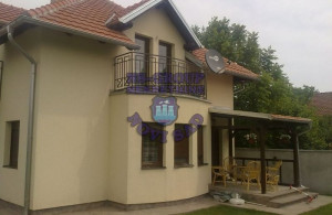 Prodajem Kuću, Klisa