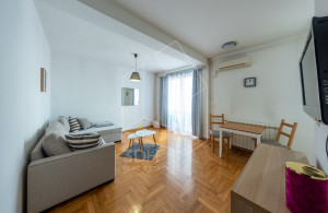 Iznajmljujem Stan-Apartman, Gundulićev Venac, Beograd Grad