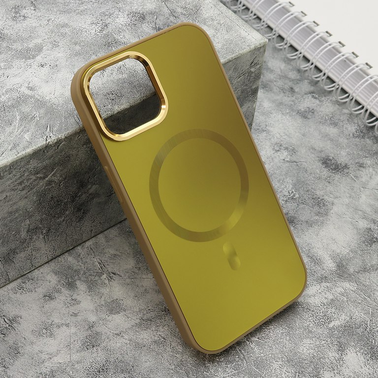 Zastitna maska (futrola) COLOR METAL MagSafe - iPhone 15 zlatna (MS)