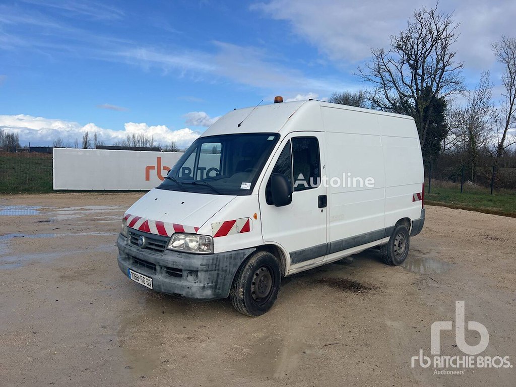 Prodaje se FIAT DUCATO 2.8JTD Vehicule Utilitaire minibus furgon na aukciji