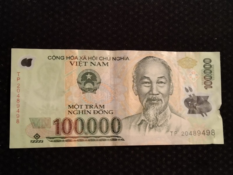 100000 đong vijetnam