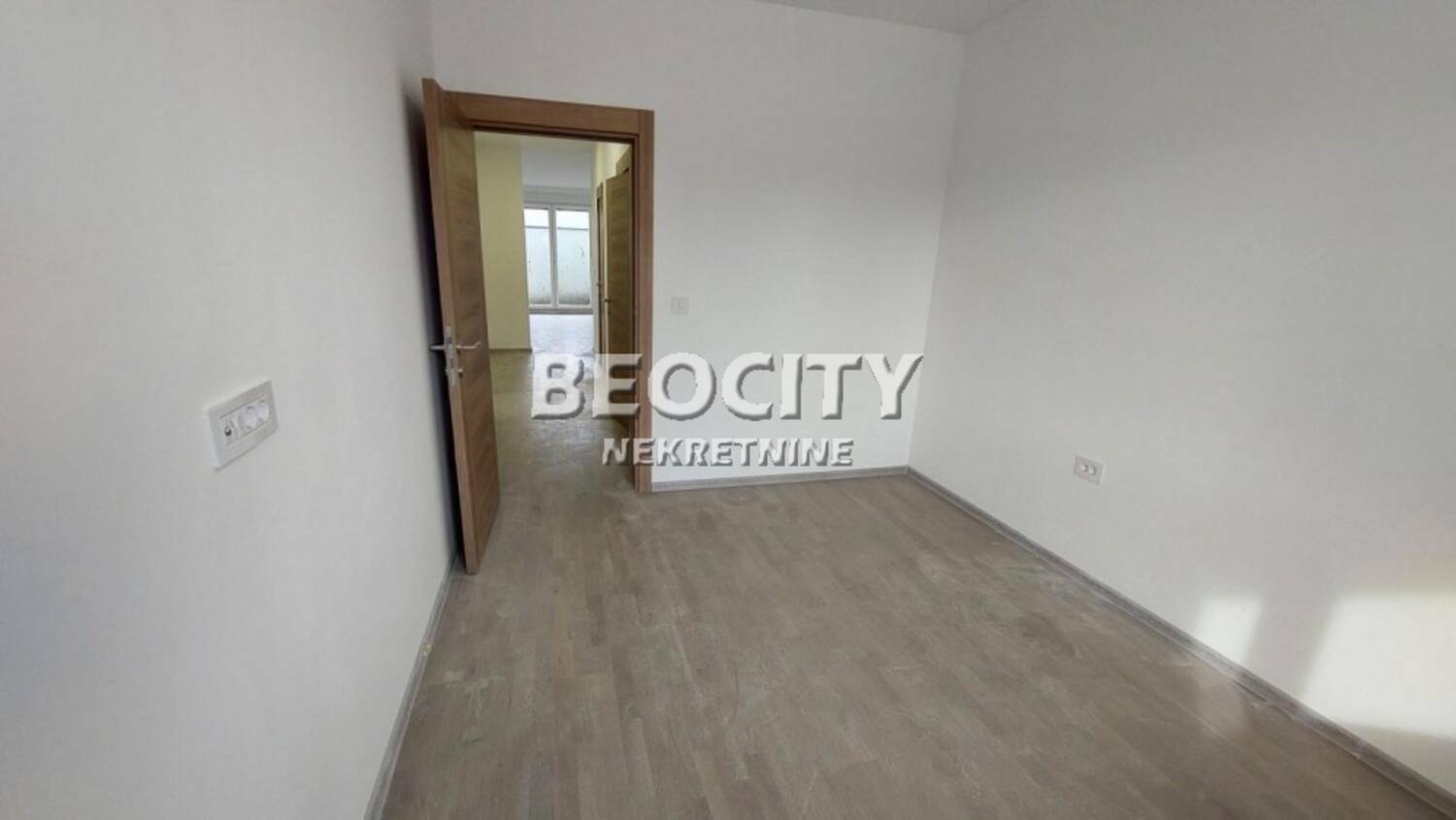 Novi Sad, Sremska Kamenica, Tihomira Arsića , 3.5, 74m2, 400EUR