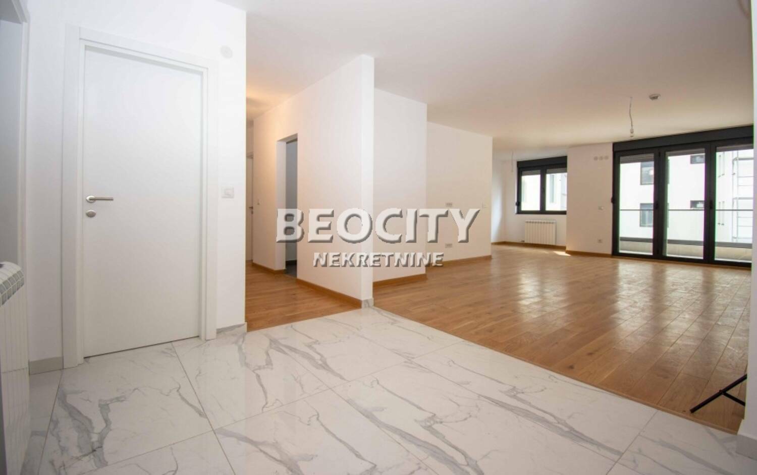 Voždovac, Autokomanda, Vojvode Stepe, 4.0, 124m2, 335000EUR