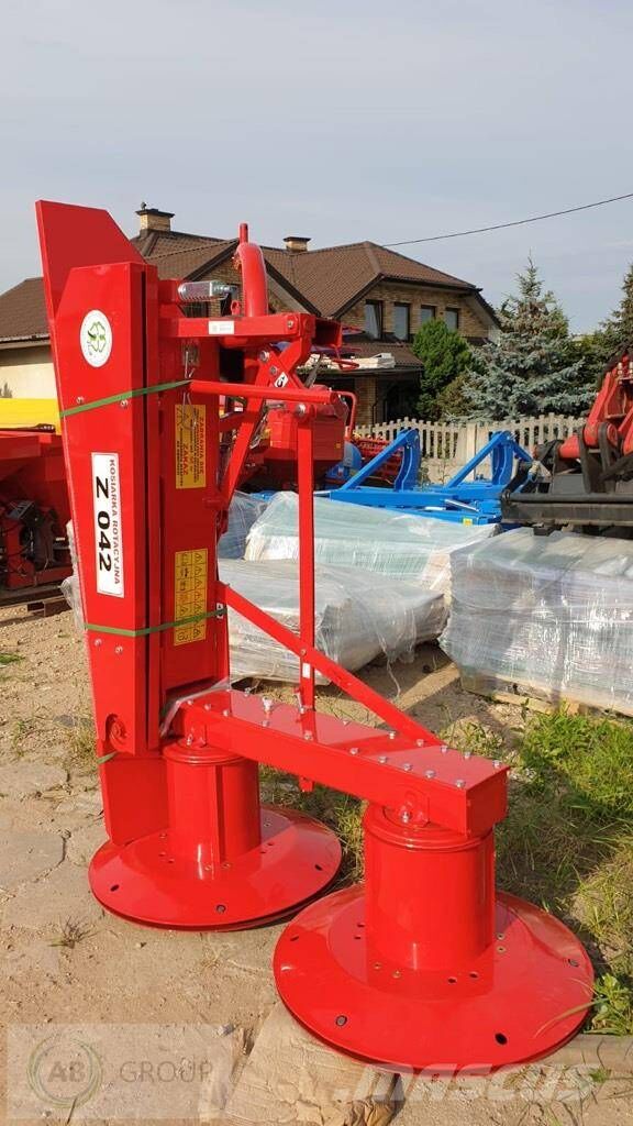 Miotk Kosiarka zawieszana Z042 rotaciona kosilica