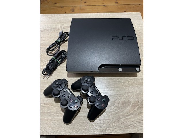 Sony PlayStation 3 + 20 igrica