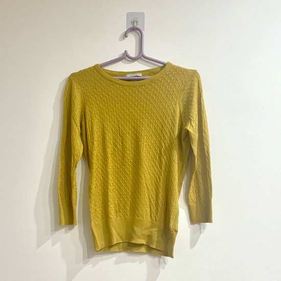 708. H&M bluza dzemper od viskoze, oker