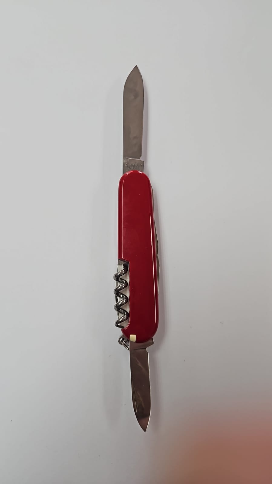 VICTORINOX CAMPER RED