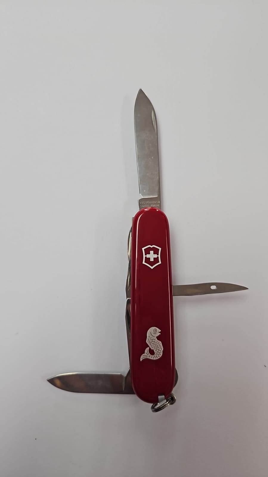 VICTORINOX FISHERMAN RED