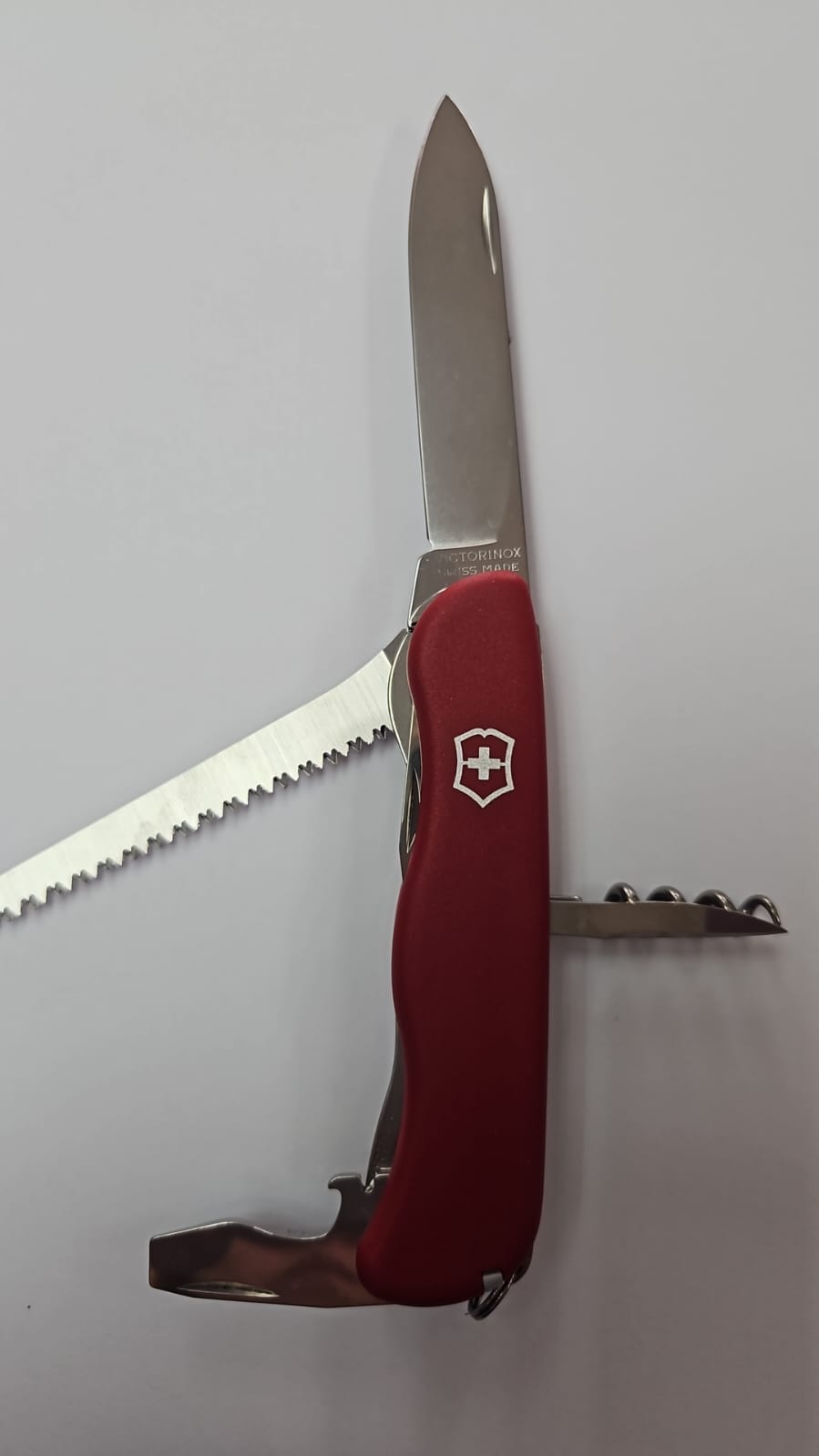 VICTORINOX FORESTER