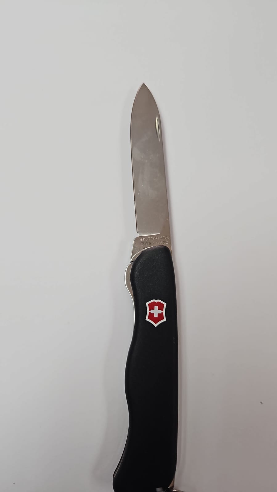 VICTORINOX SENTINEL BLACK