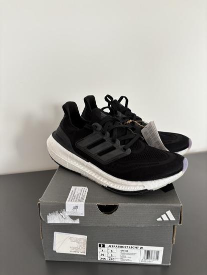 ADIDAS ULTRABOOST patike NOVE