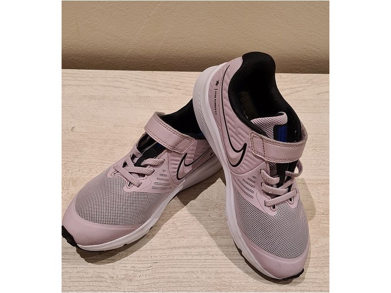 Nike patike u vel. 31 kao Nove