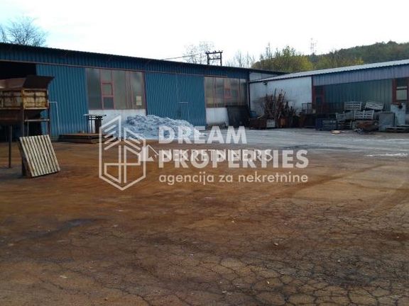 Barajevo, dve hale 1150 m2, plac 43ara ID#1151