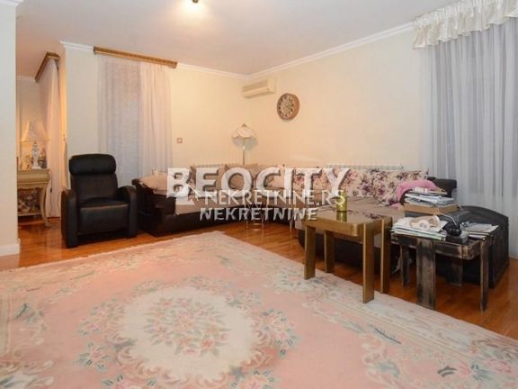 Zvezdara, Đeram pijaca, Djevdjelijska , 5.0, 150m2, 1500EUR