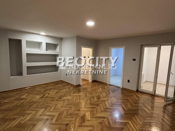 Novi Sad, Centar, Železnička, 2.0, 65m2, 650EUR