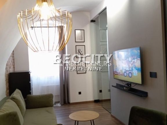 Novi Sad, Petrovaradin, Gradić, 1.0, 40m2, 118000EUR